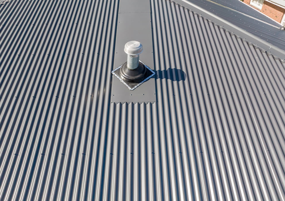 Long-Run Metal Roof Installations and Replacements